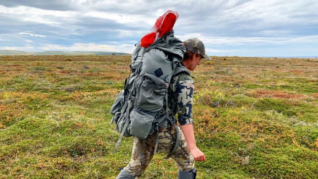 How To Properly Fit a Hunting Pack - Western Hunter